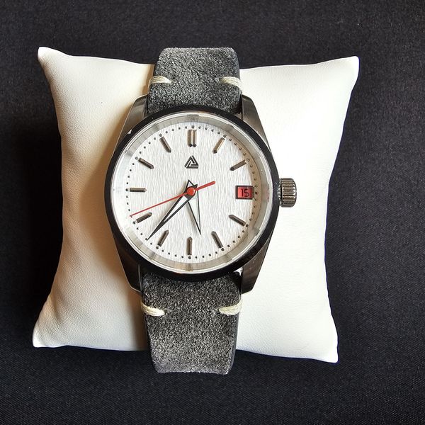 [WTS] custom nh35 seiko snowflake homage "red snowflake" | WatchCharts ...