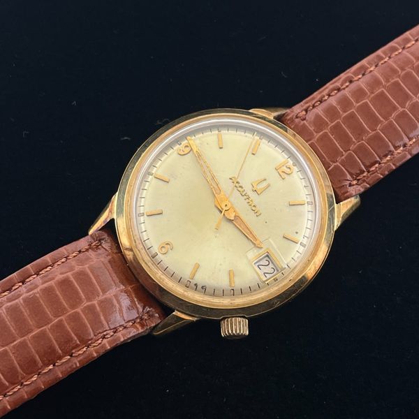 Vintage Bulova Accutron Calendar Cal. 2192.10 Gold Electroplate Bezel ...