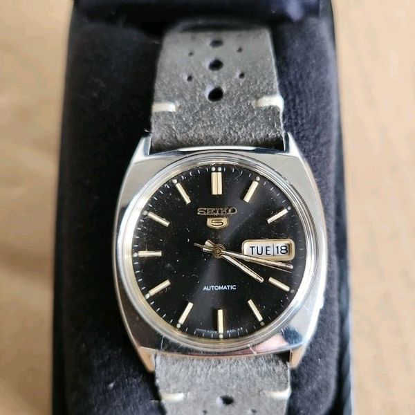 SEIKO 5 - STUNNING WATCH | WatchCharts Marketplace