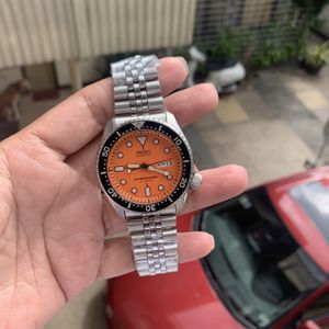 Seiko SKX011 For Sale | WatchCharts Marketplace Seiko SKX011 For Sale | WatchCharts Marketplace