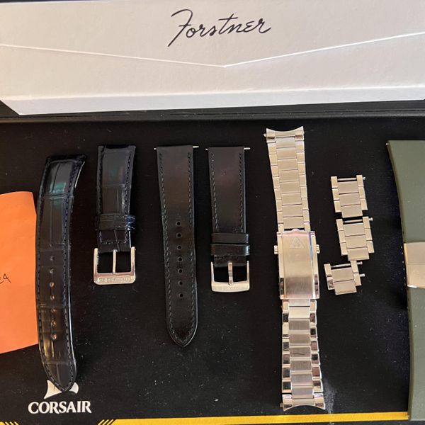 [WTS] High end 19mm straps (Grand Seiko, Delugs, Forstner ...