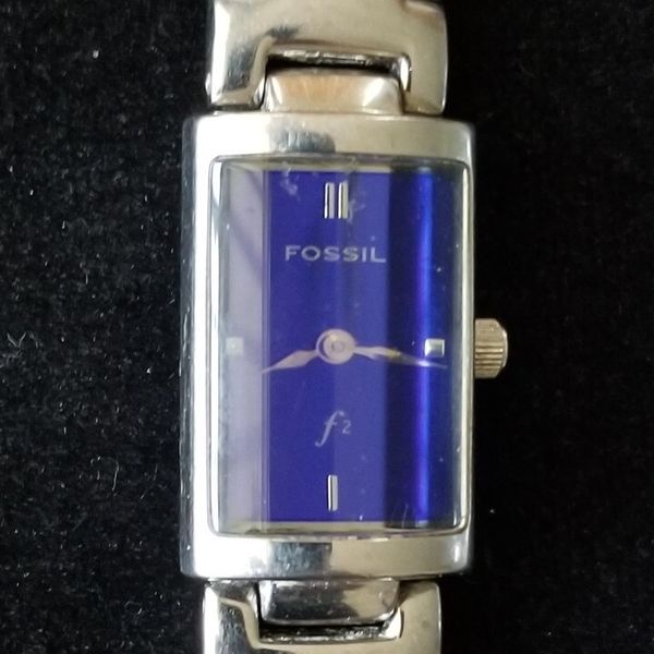 FOSSIL f2 Silver Tone Watch Blue Dial ES-9375 Link Band 5.75" Max Size ...
