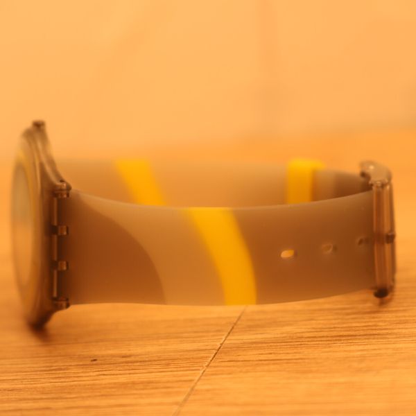 Swatch Ag 2003 LCD Display Thin Ladies Watch Grey & Yellow New Batt ...