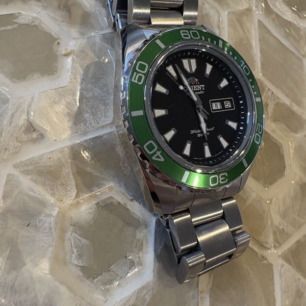 ORIENT MAKO XL EM75-C3-A Automatic Date Black Dial Green Men's Analog ...
