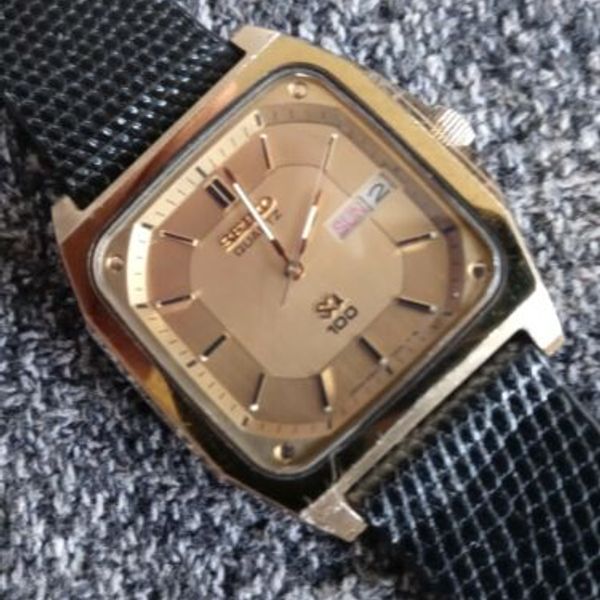 Vintage Seiko SQ100 6923-5040 36mm Mens GoldTone Day&Date Watch. Very Nice G62 | WatchCharts ...