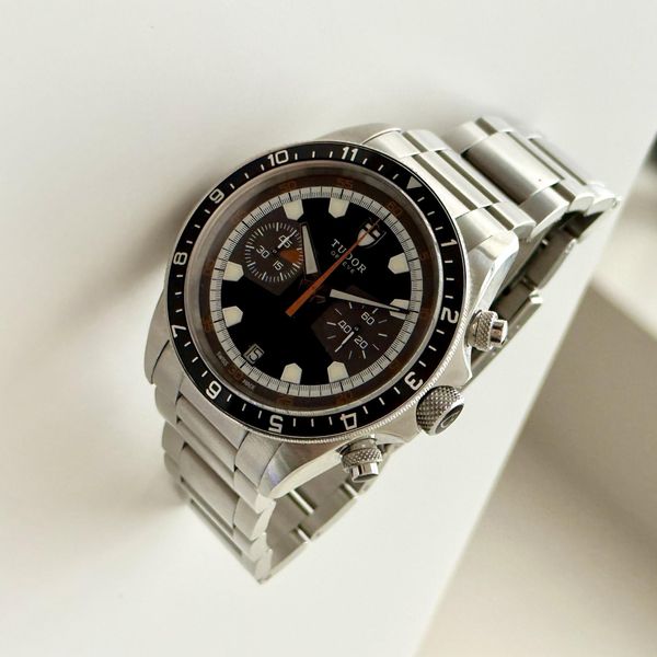 [WTS] Tudor Heritage Chrono 70330 | WatchCharts Marketplace