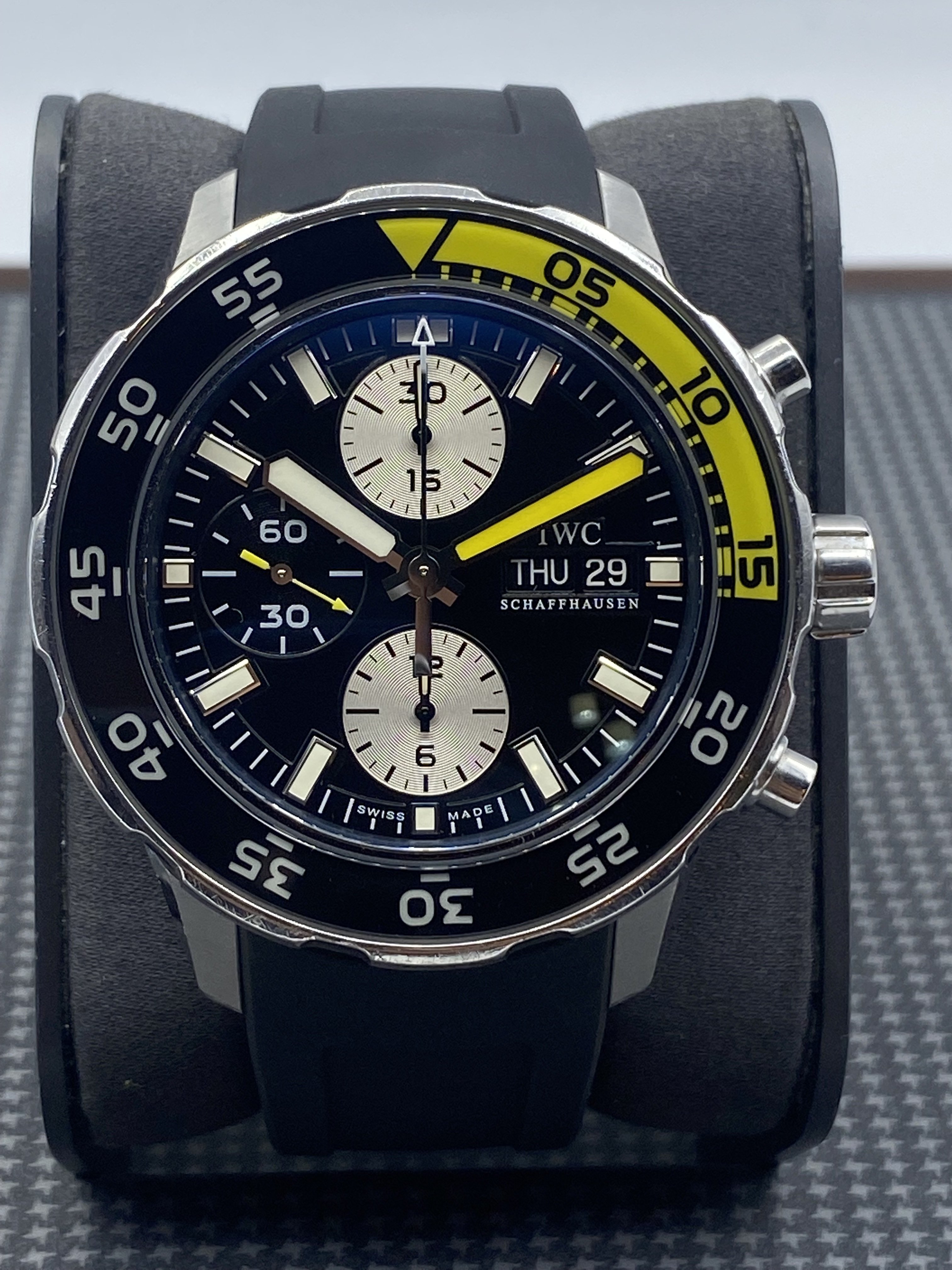 [$4,200 USD] IWC Schaffhausen Aquatimer Chronograph Automatic Ref3767 ...
