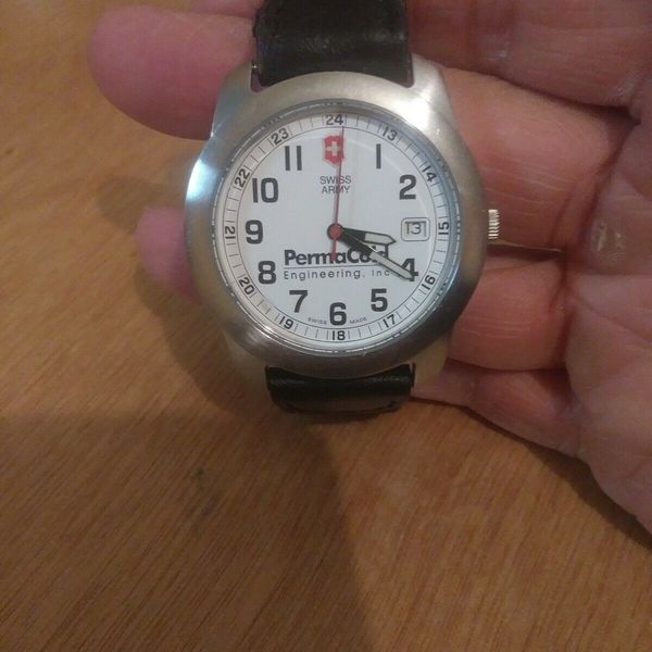Victorinox Swiss Army Military Men's 24974 Stainless Steel Watch Nice ...