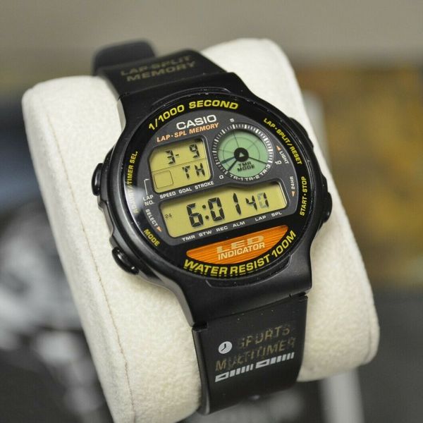 CASIO LED-10 [1026] SPORTS MULTITIMER WATCH 1/1000 CHRONO VINTAGE LED ...