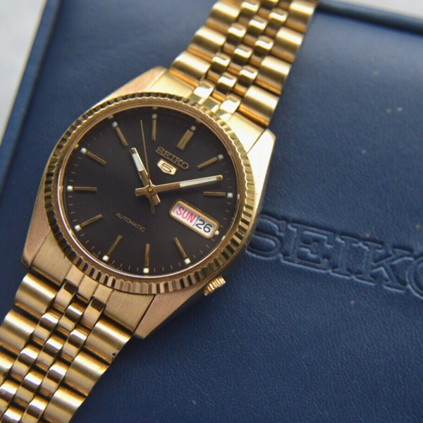 Boxed Seiko SNXZ16 Automatic Gold Fluted Bezel 7S26 3110 Bracelet Watch Jubilee | WatchCharts ...