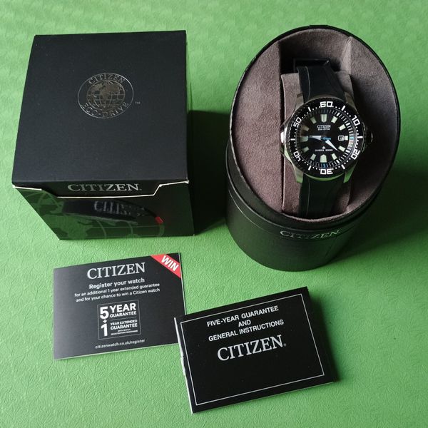 Citizen Promaster BN0085-01E Eco-Drive Date Divers 300M Quartz Mens ...