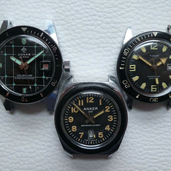 Three pieces Vintage JONAS 21 ANKER 100 TIMEX 200 Men's Diver watch 70 ...