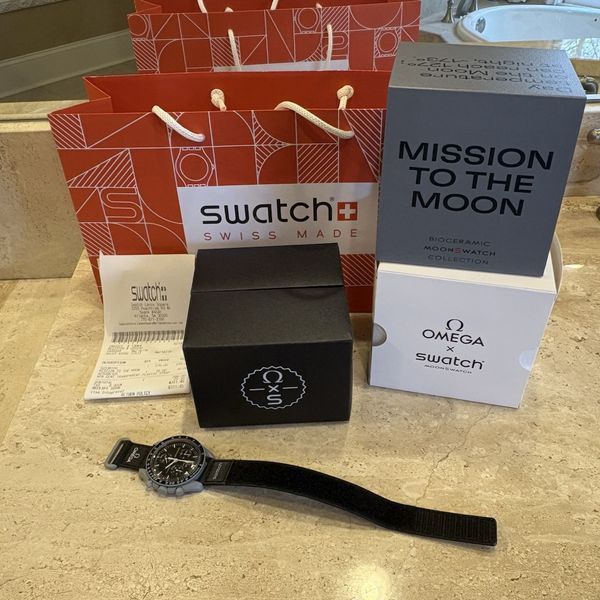 Swatch x Omega Mission to the Moon Black Unisex Adult Watch - S033M100 | WatchCharts Marketplace