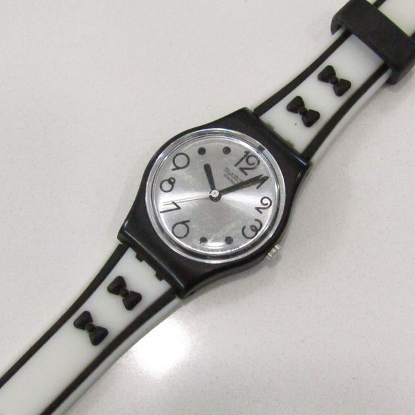 Vintage SWATCH Watch "Collar Girl" LB169 Ladies 2009 Black White Bowtie ...