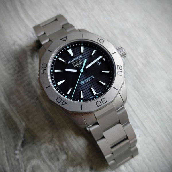 [WTS] Tag Heuer Aquaracer Solargraph 40mm Titanium - First solar Swiss ...
