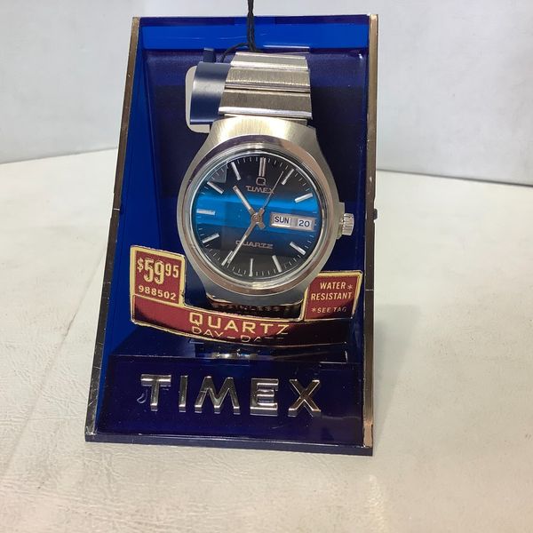 Vintage Men's Timex Q Falcon Eye Blue Dial Watch UNTESTED AS-IS ...