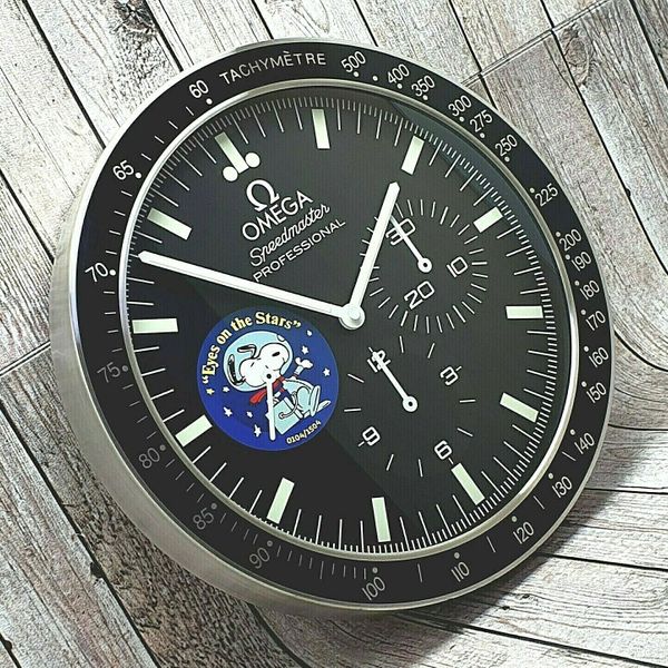 Omega Speedmaster Professional WALL CL0CK 34cm Quartz Snoopy "Eyes On ...