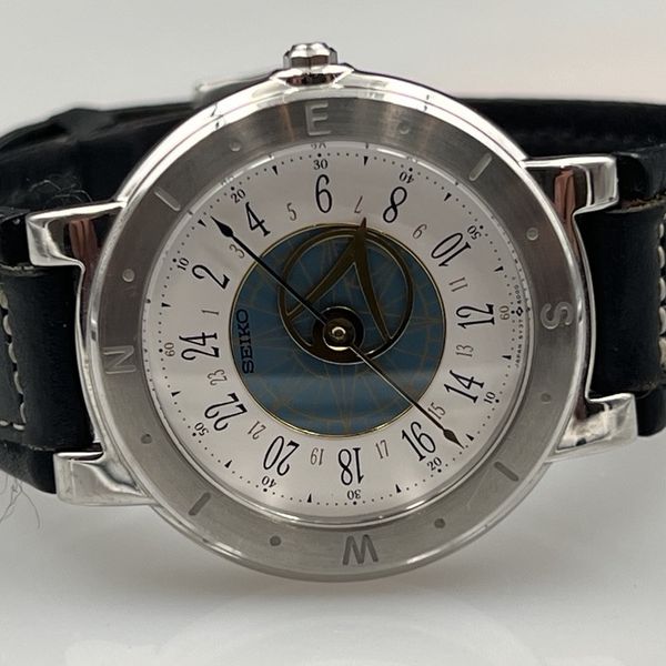 Seiko 5Y37-6000 Levante Quartz Menâ s Wristwatch Vintage 90â s - 36mm ...