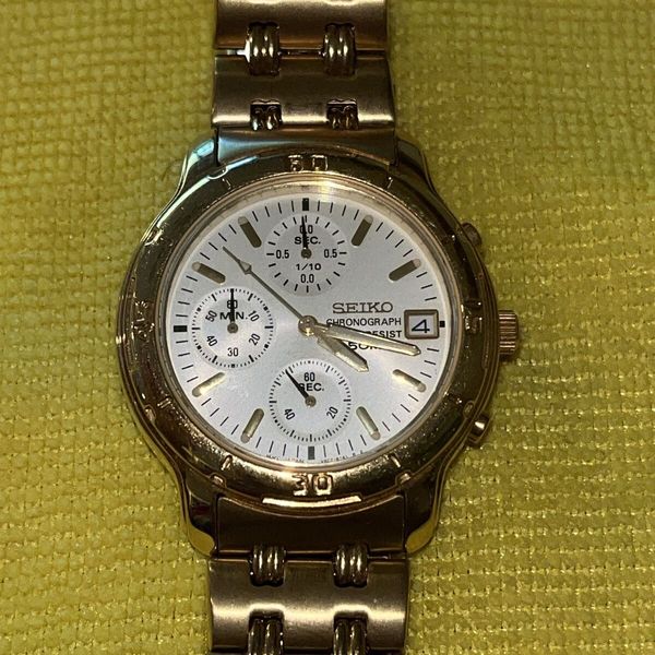 Seiko Quartz Chronograph Gold Tone Watch Model V657-8099 5 Bar ...