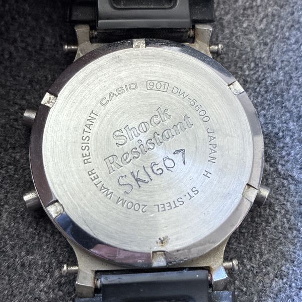 VINTAGE! Casio G-SHOCK DW-5600 Japan H module 901 Screw Back Model ...