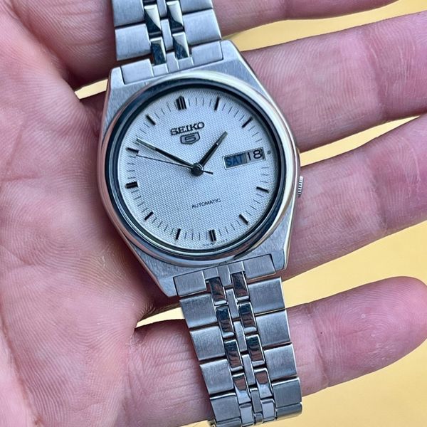 Vintage Seiko 5 Automatic Mens 21 Jewels Watch | WatchCharts Marketplace