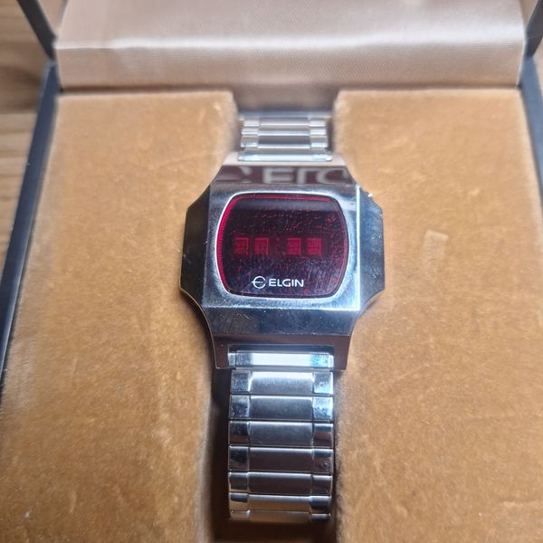 Vintage Elgin LED Time Capsule Watch Original Box Paperwork ...