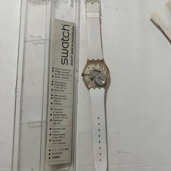 Swatch Watch GJ 124 Pure Fun 2002 | WatchCharts Marketplace