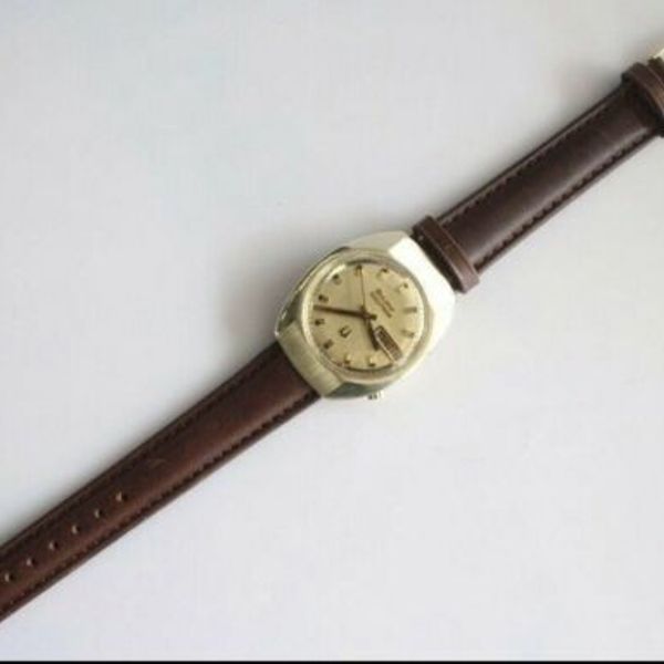 14k Gold Bulova Accutron (N2, 1972), 2182 Movement—excellent condition ...