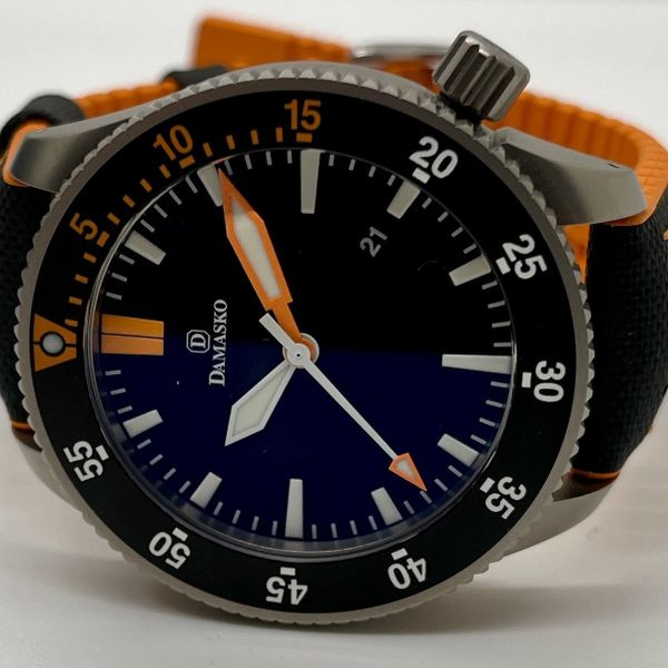 Damasko DSub3 Dive Watch LNIB Submarine Steel | WatchCharts Marketplace