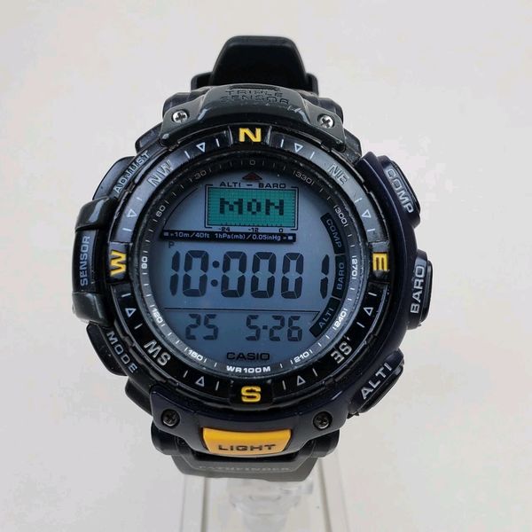 Casio Pathfinder PAG-40 Watchâ Compass Altimeter Barometerâ Worksâ ...