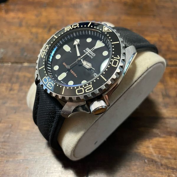 Seiko SKX007 Sapphire Crystal Gear Bezel Original Movement Artem Canvas ...