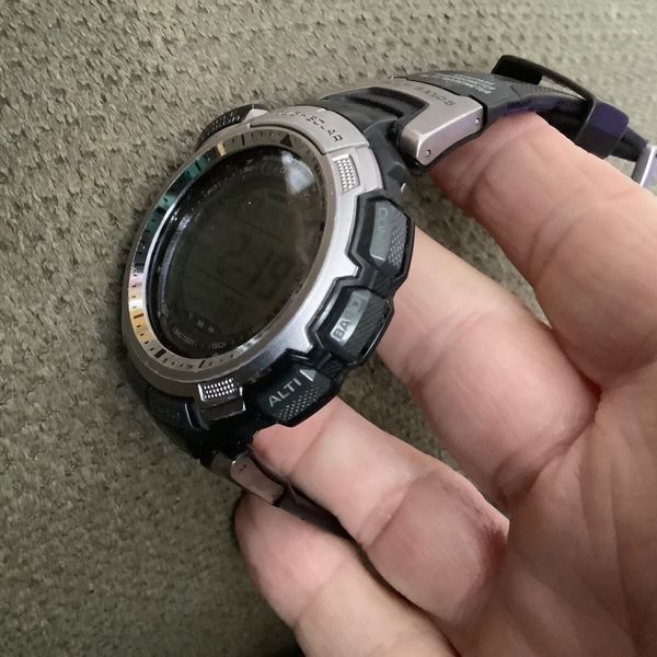 Casio Pathfinder Men PAW-1300 Sport Tough Solar 44mm Solar Diver watch ...