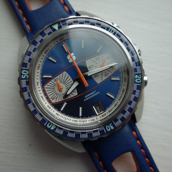 SOLD: Nearly new Straton Syncro chronograph w/ Seiko NE88 chrono ...