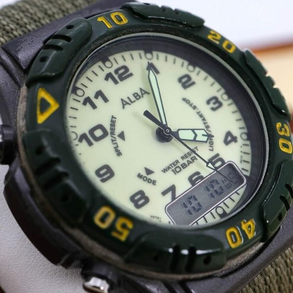 SEIKO ALBA Watch Diver Anadigmatic Military White Men'sã | WatchCharts ...