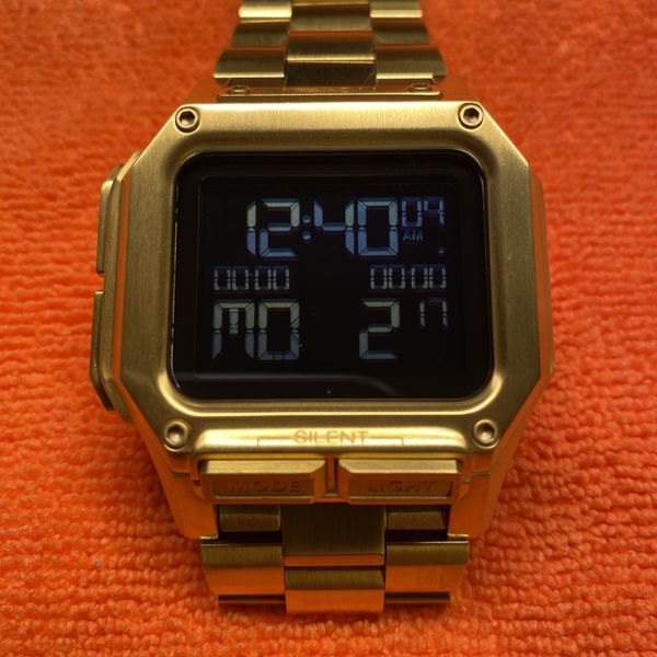 Nixon Regulus SS Watch All Gold Watch A1268-502-00 - Excellent ...