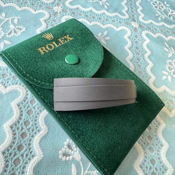 Daytona Oysterflex Size F (2024 Model) | WatchCharts Marketplace