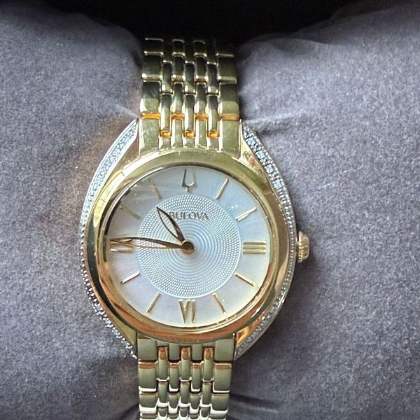 Bulova 98R298 Classic Diamond Stainless Steel Quartz Ladies Watch ...