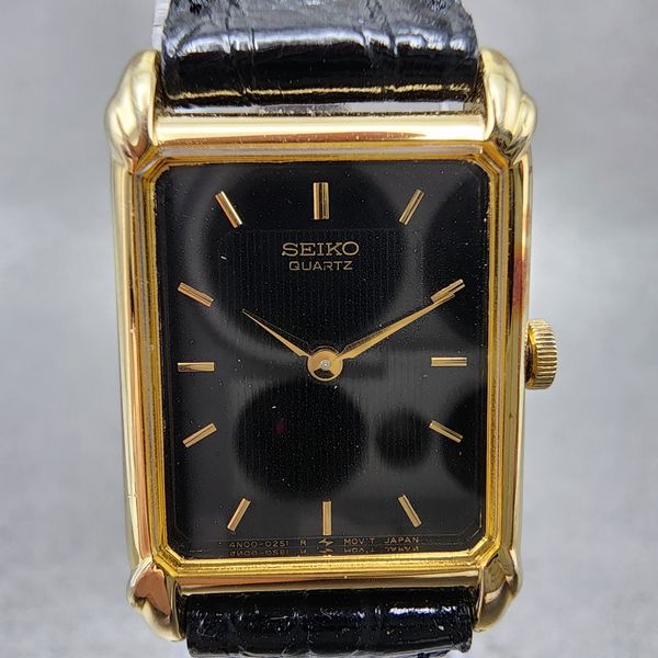 Seiko Tank Watch Women 19mm Black Dial Gold Tone Rectangle 4N00-5101 ...