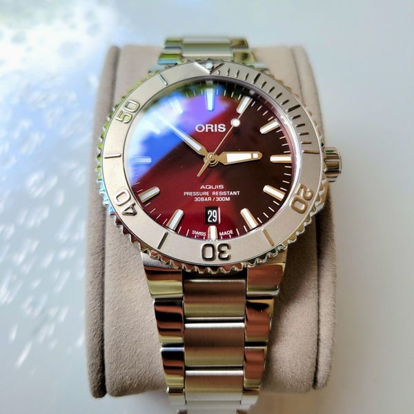 [WTS] Oris Aquis Date 41.5mm Cherry Red Dial Watch 01 733 7766 4158-07 ...