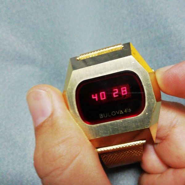 Bulova Computron | WatchCharts Marketplace