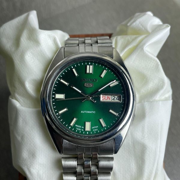 Vintage Seiko 5 Automatic Green Dial Mens Watch 7S26 Day/Date 21 Jewels Working | WatchCharts ...