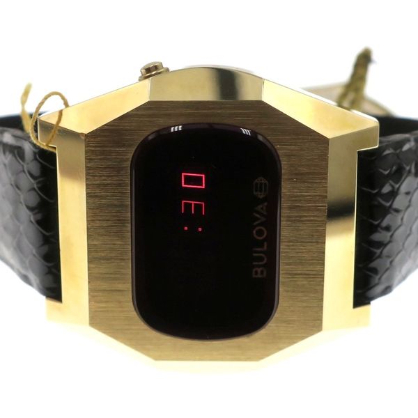 New Old Stock BULOVA LED Accutron Computron Gold Toned 38mm Watch ...