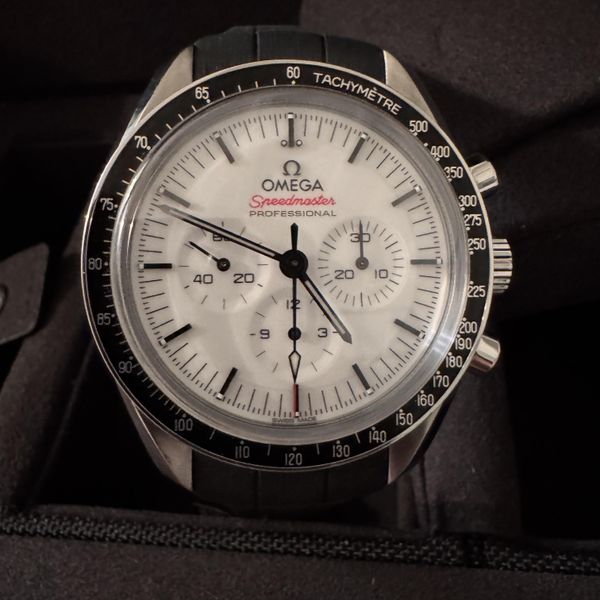 [WTS] Omega Speedmaster White Dial (Steel & Rubber) | WatchCharts ...