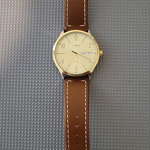 Men's Timex Steel Field Day Date Quartz Watch. New Battery. Clean ...