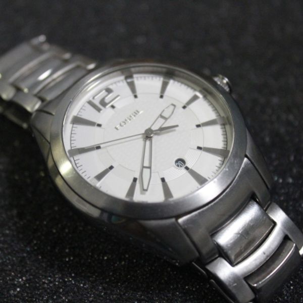 Cheap Fashion - Fossil FS-4353 White Face, Domed, $20.00 | WatchCharts ...
