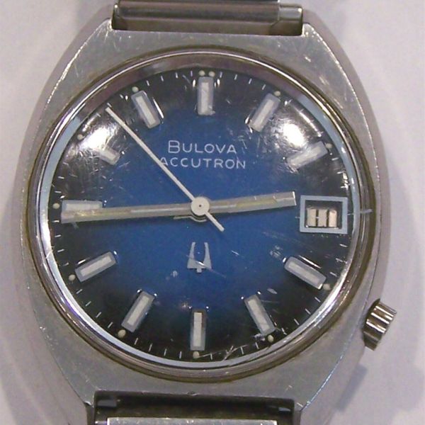 VINTAGE BULOVA ACCUTRON 2181 Date N2 Made in USA BLUE FACE WATCH ...
