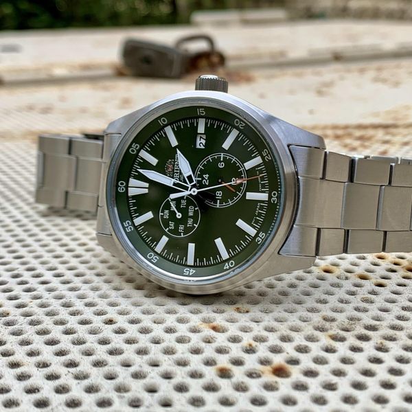 [WTS] RA-AK0402E10A Orient Defender II | WatchCharts Marketplace