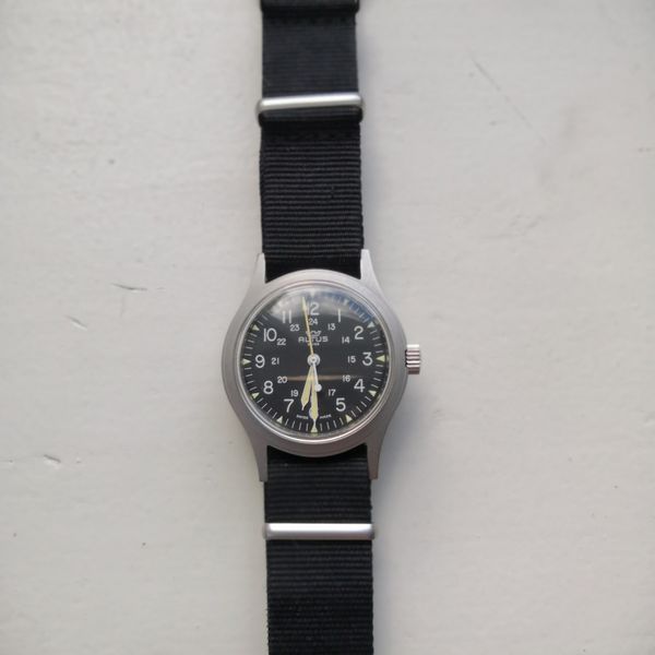 [WTS] Glycine Altus GG-W-113 US Military Watch in almost NOS condition ...