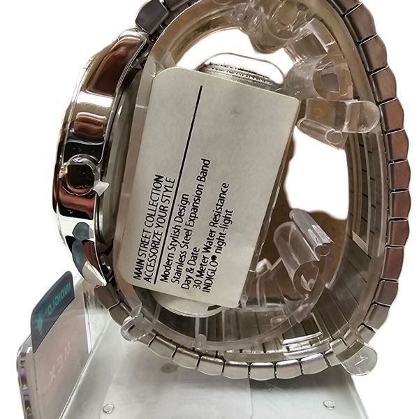 Timex T2M932, Men's Silvertone Expansion Band Watch, Indiglo, Day/Date ...