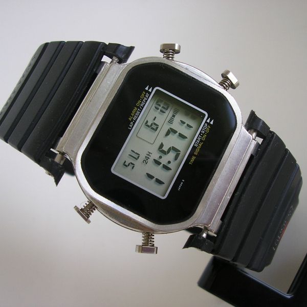 CASIO VINTAGE LCD G-SHOCK WATCH DW-5500, DW-5500C-1, MODULE 240, OLD ...